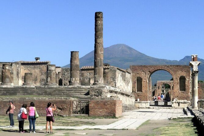 Visit of Pompei and Wine Tasting with Lunch from Amalfi - Key Points