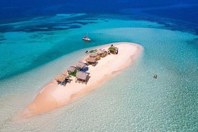 Visit Paradise Island Cayo Arena from Puerto Plata - Key Points