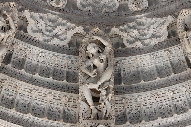 Visit Ranakpur Temple and Kumbhalgarh Fort from Jodhpur with Udaipur Drop - Exploring Kumbhalgarh Fort: A Military Marvel