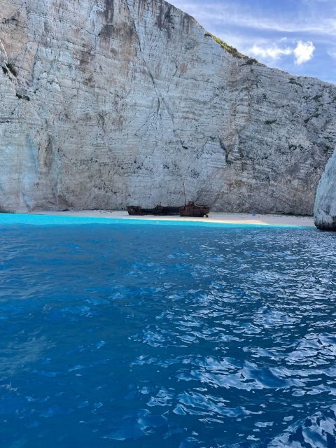 Visit Shipwreck - Why This Tour Works Well
