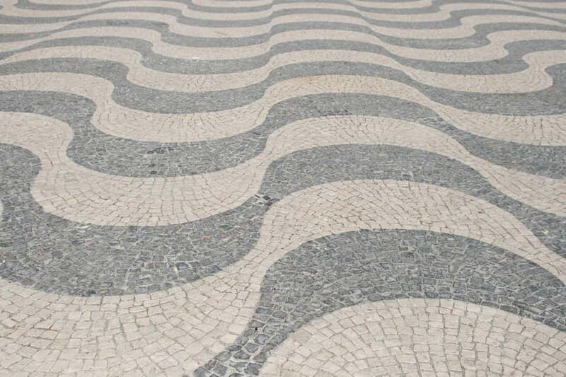 Visit the centre of Lisbon. Small group. Follow the guide.. - Frequently Asked Questions (FAQs)