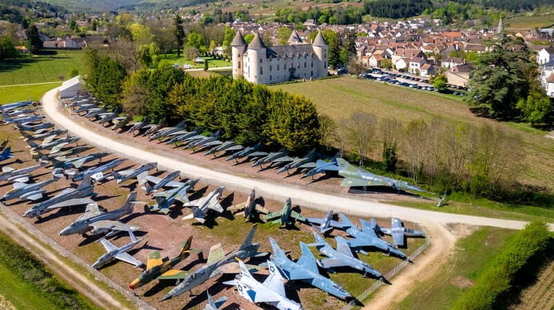 Visit the museums at Château de Savigny: aircraft, cars, motorcycles, and more. - The Château de Savigny: A Historic Backdrop for a Unique Collection