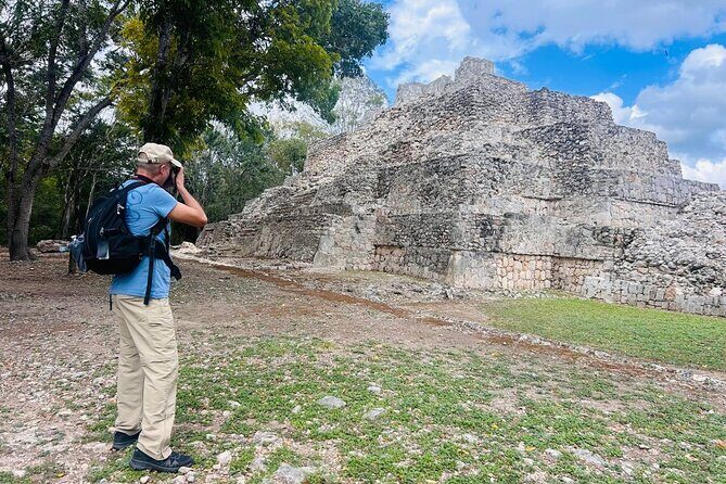 Visit to the archaeological site of Edzná + Ron - FAQs