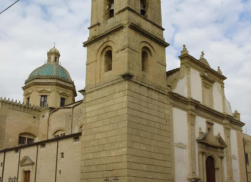 Visit to the Church of San Domenico in Castelvetrano - The Historical Connection: Nobility and Faith