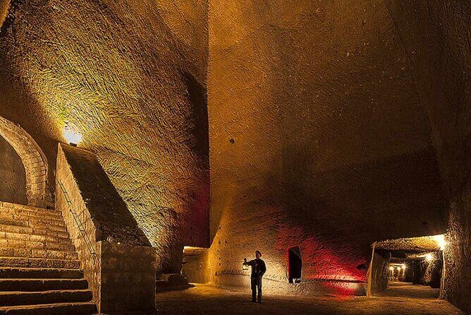 Visit to the Lapis Water Museum in Spanish - FAQ