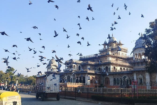 Visit To The Mausoleums Of Delhi - The Value You Get