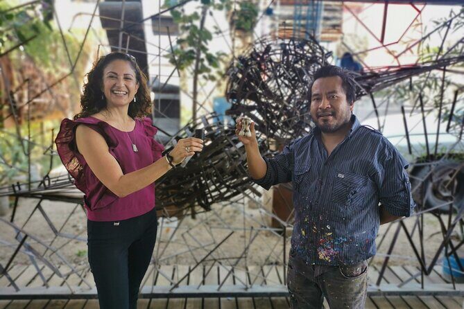 Visit to workshops and studios of contemporary art artists - Exploring Oaxacas Contemporary Art Scene: A Deep Dive into the Studio and Workshop Tour