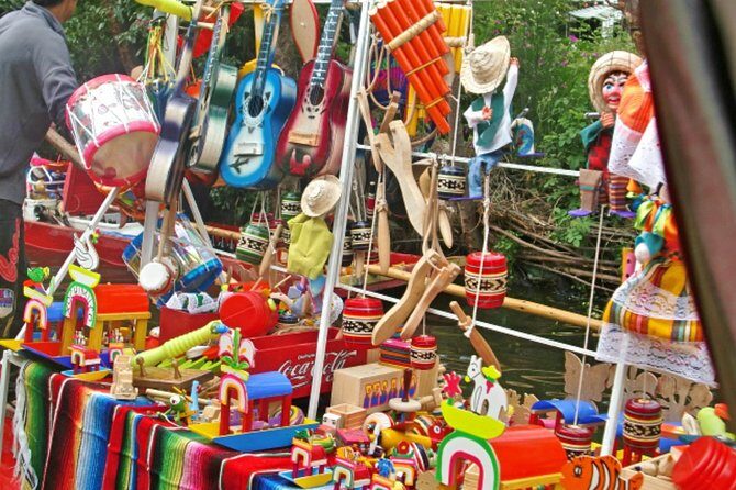 Visit to Xochimilco, Coyoacán and Ciudad Universitaria - Authentic Experiences and Real Guest Perspectives