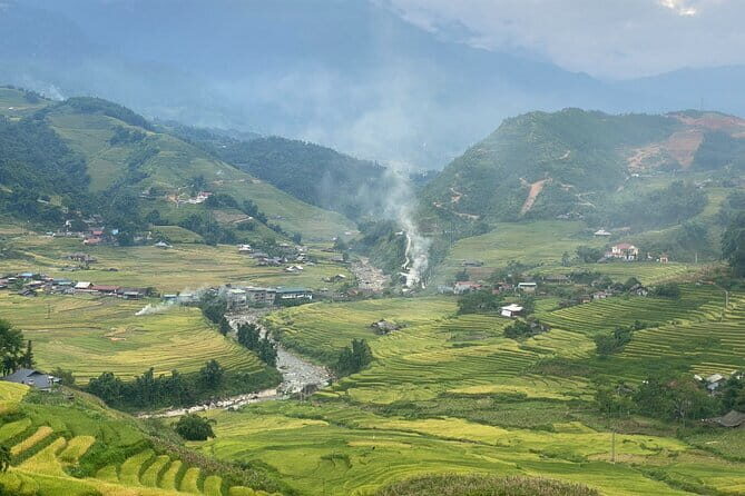 Visit Villages in Sapa and Hot Spring with easy riders full day - Key Points