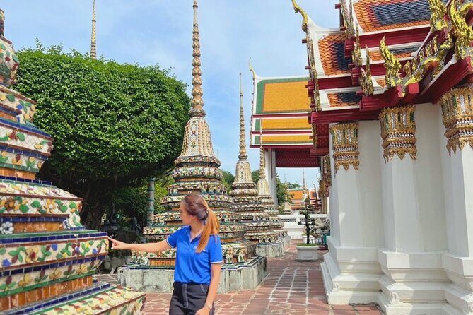 Visit Wat Pho and Wat Arun with Local Expert - Key Points