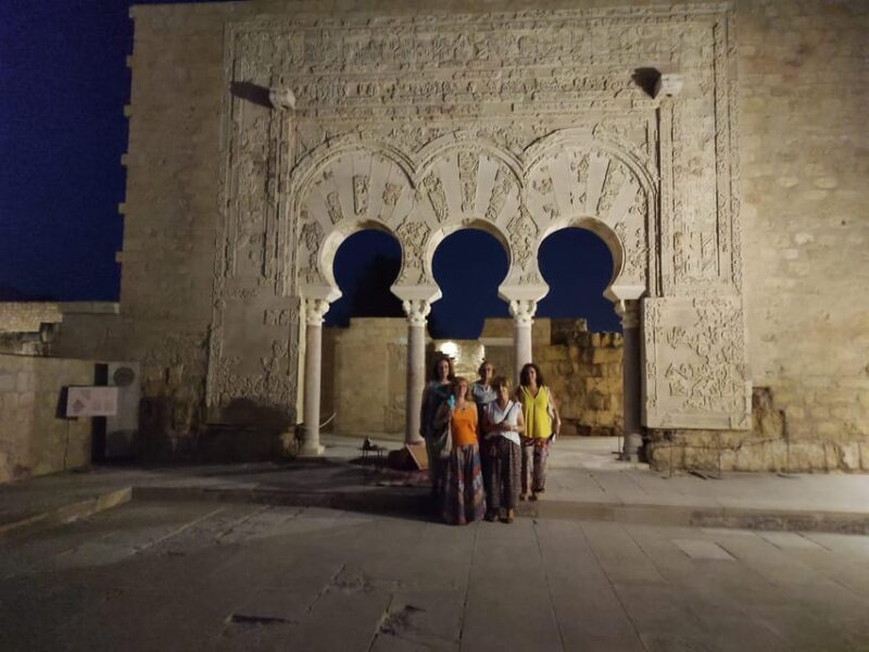 Visita nocturna a Medina Azahara - An Introduction to the Medina Azahara Night Tour