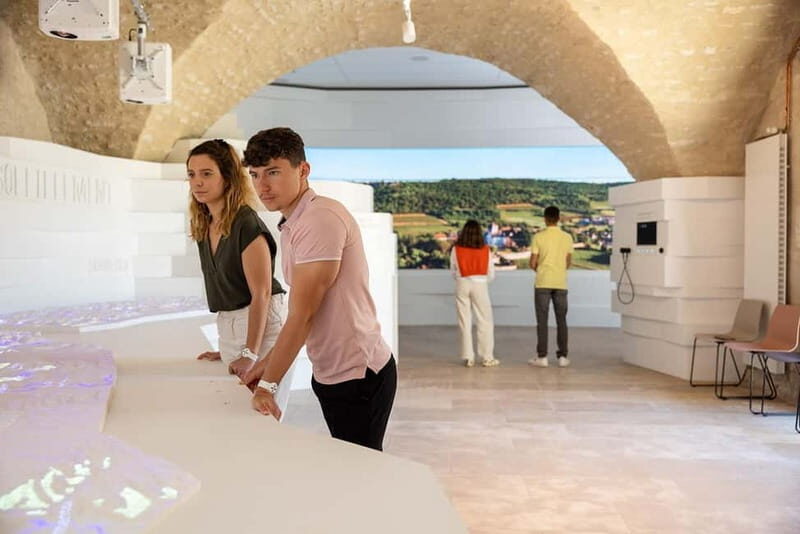Visitor trail of the Cité in Chablis - Who Will Love This Tour?