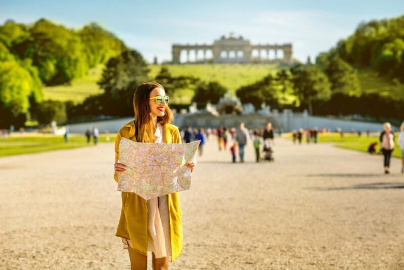 Vltava River Cruise and Private Tour of Prague' Old Town - The Sum Up