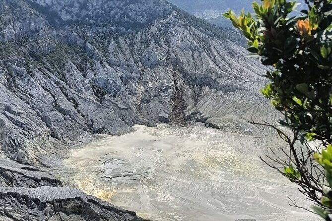 Volcano and Domas Crater of Hot Stony Bubble from Jakarta Lunch - FAQ