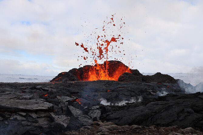 Volcano Hike and Grindavík Visit from Reykjavik - Who this tour suits best: