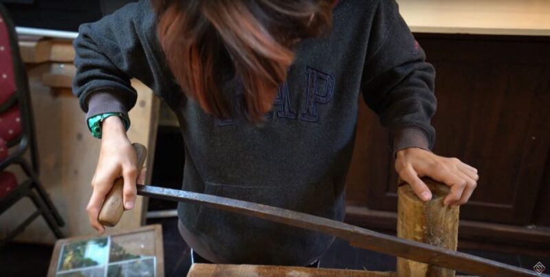 Volendam: 2-Hour Clogmaking Workshop and Cheese Tour - Unpacking the Experience: A Deep Dive
