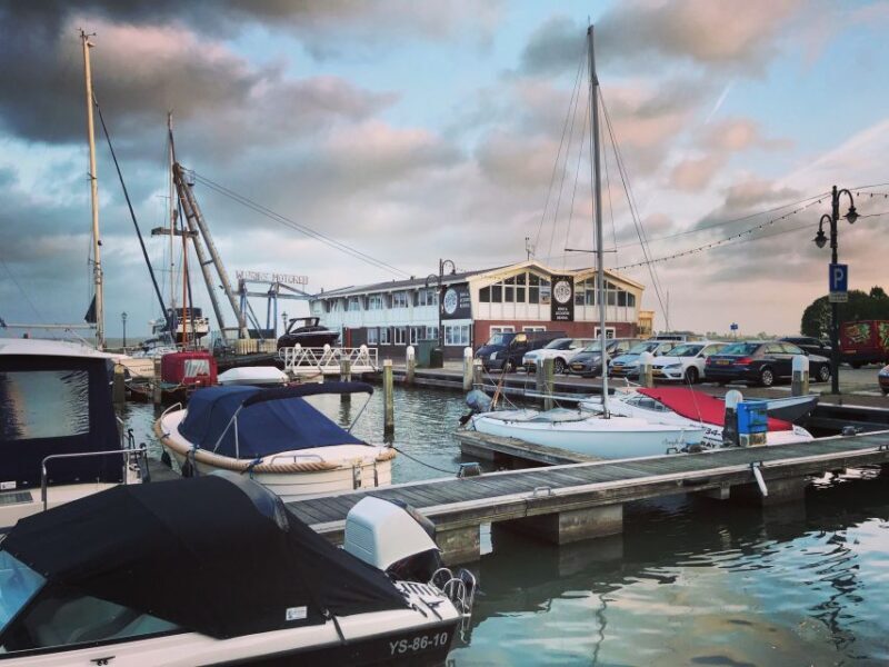 Volendam: E-Scooter Rental - Key Points