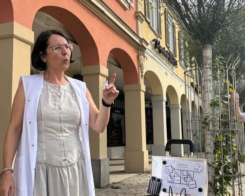 Voll im Glück  a thought-provoking city tour through Ludwigsburg - Key Points