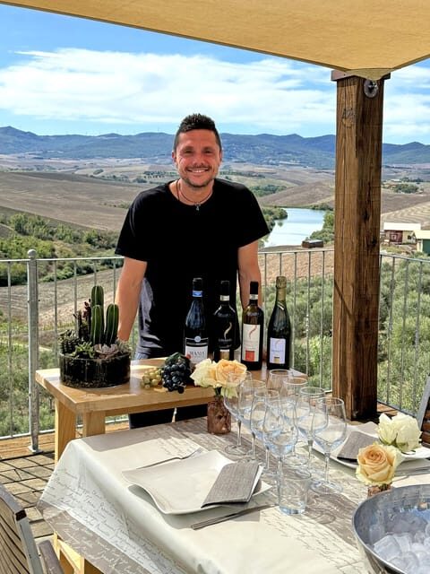 Volterra: Wine Tasting with Lunch or Dinner in Tuscany - Who Should Consider This Tour?