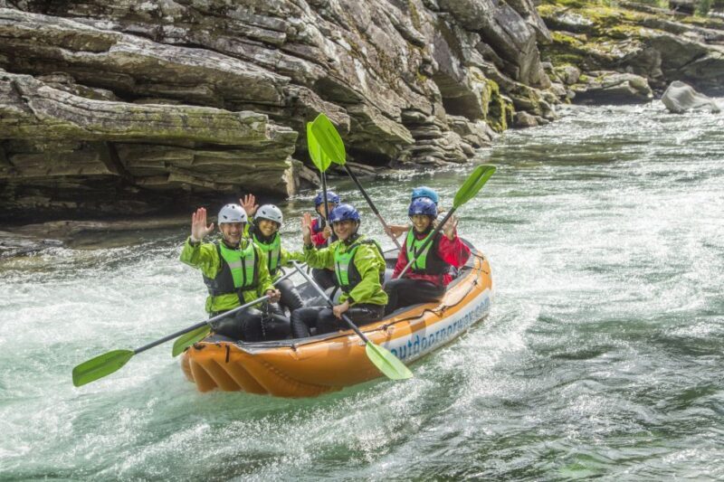 Voss: Thrilling Whitewater Rafting Guided Trip - A Deep Dive into the Experience
