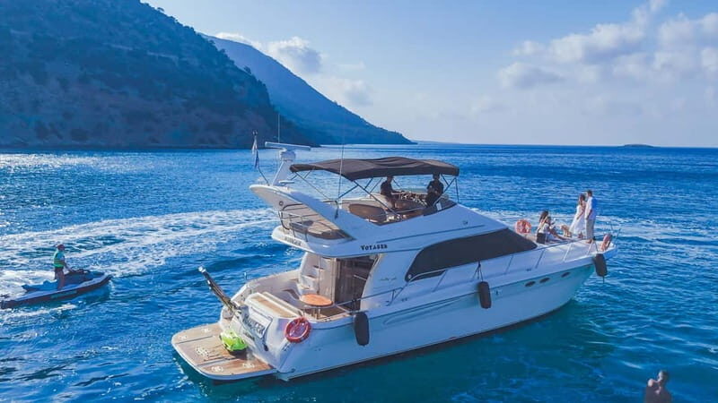 Voyager - Sea Ray 52 - The Sum Up: Who Should Book This Cruise?