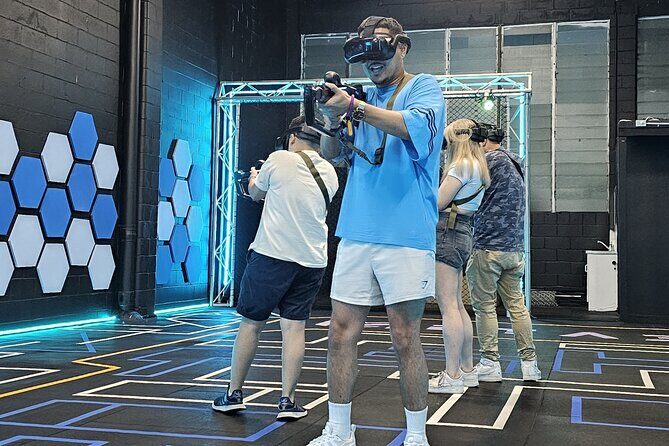 VR Experience in Brisbane | 30 Mins Fun | Pick Zombies or Aliens - Key Points