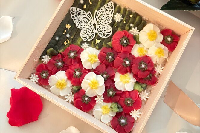 Wagashi Workshop: Japanese Sweets Ohagi with Anko Flowers - The Experience and the Group