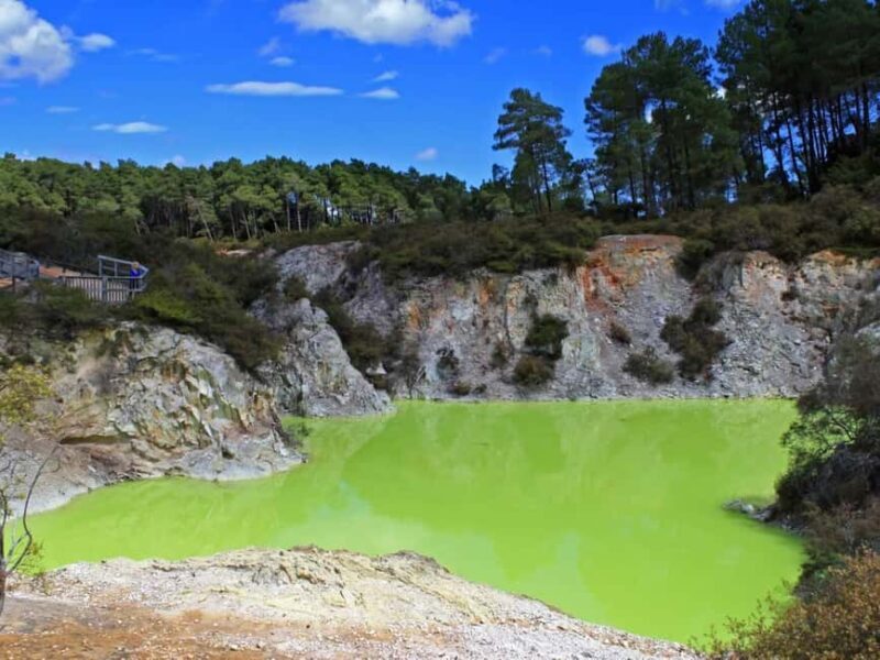WAI-O-TAPU & HUKA FALLS RC - PRIVATE DAY TOUR FROM AUCKLAND - What to Expect from This Tour