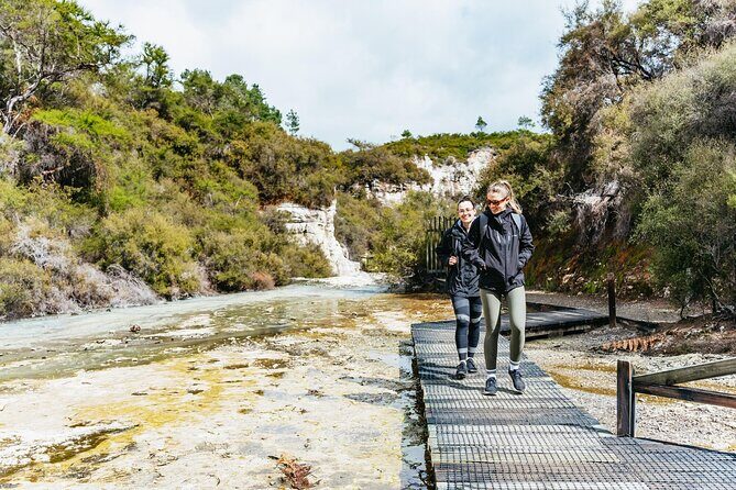 Wai-O-Tapu Thermal Wonderland, Rotorua, New Zealand - The Itinerary in Detail