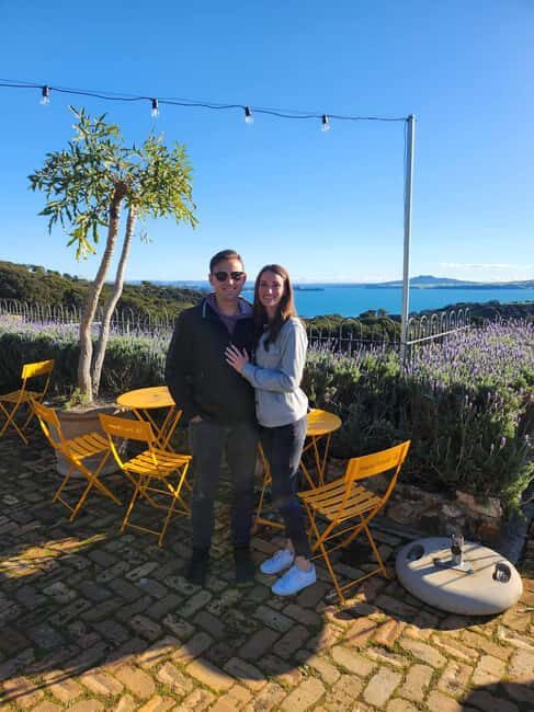 Waiheke Island: Afternoon Wine Tour with Oceanfront Lunch - Key Points