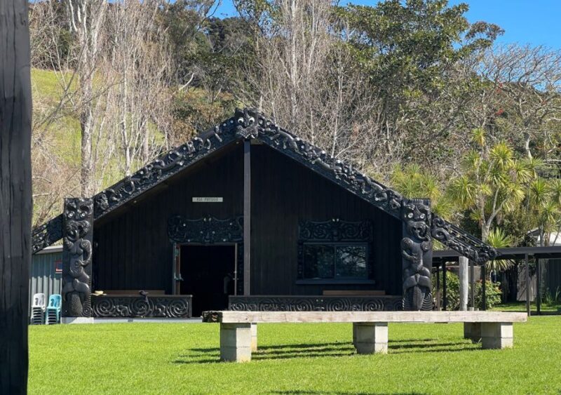 Waiheke Island: Full Day Guided History and Heritage Tour - Birdwatching and Wildlife Spotting