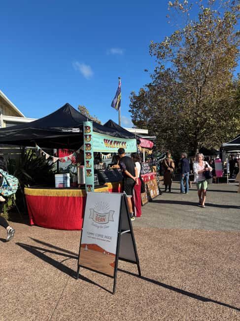 Waiheke Island: Saturday Sights & Flavours Tour - Discovering the Vibrant Ostend Market