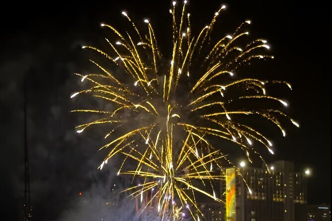 Waikiki Beach Catamaran Friday Night Fireworks Tour - FAQ