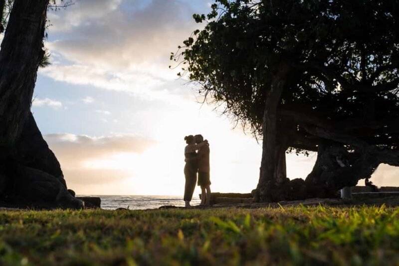 Waikiki : Beach Picnic with Professional Photography! - An In-Depth Look at the Waikiki Beach Picnic Experience