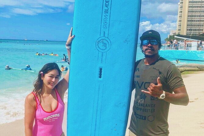 Waikiki Beginner Surfing lessons: Private, Group, & Family Option - What to Expect in the Water