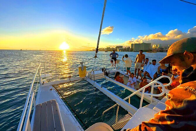 Waikiki Friday Firework Catamaran Tour - Authentic Reviews—What Travelers Say