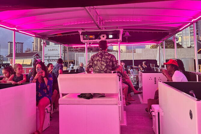 Waikiki Glass Bottom Boat Fireworks Tour - Who Should Consider This Tour?
