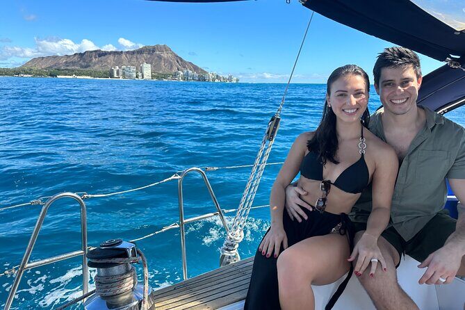 Waikiki private Day Tour and Sunset sail for couples - Why Consider a Private Waikiki Yacht for Couples