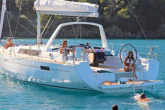 Waikiki Private Sunset Sail Romantic and Private - Why This Experience Is Worth It