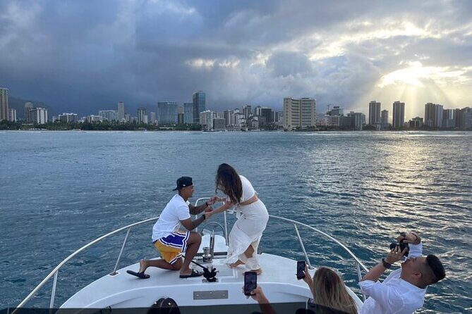 Waikiki Sunset Boat Cruise - An In-Depth Look at the Itinerary