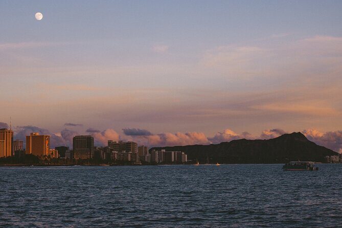 Waikiki Sunset Cruise Catamaran Boat Tour on Oahu - Practicalities and Booking Tips