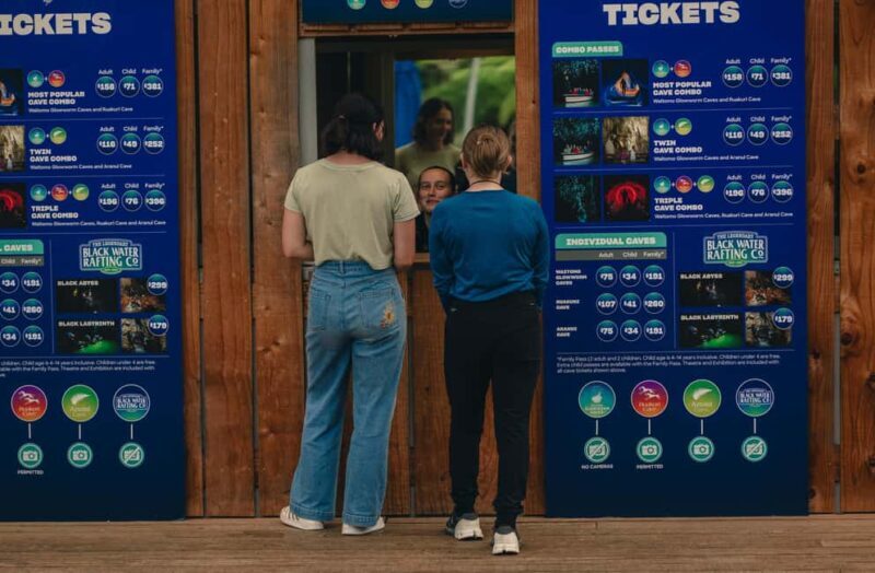 WAITOMO GLOWWORM & RUAKURI CAVES-PRIVATE TOUR FROM AUCKLAND - What Makes This Tour Stand Out?