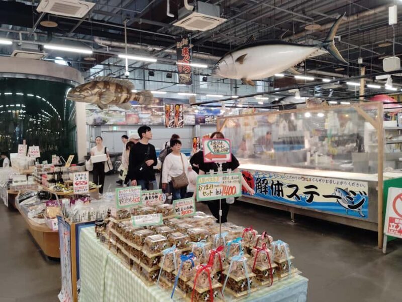 Wakayama: Explore Japans Seafood Culture at Toretore Market - The Sum Up: The Authentic Seafood Snapshot