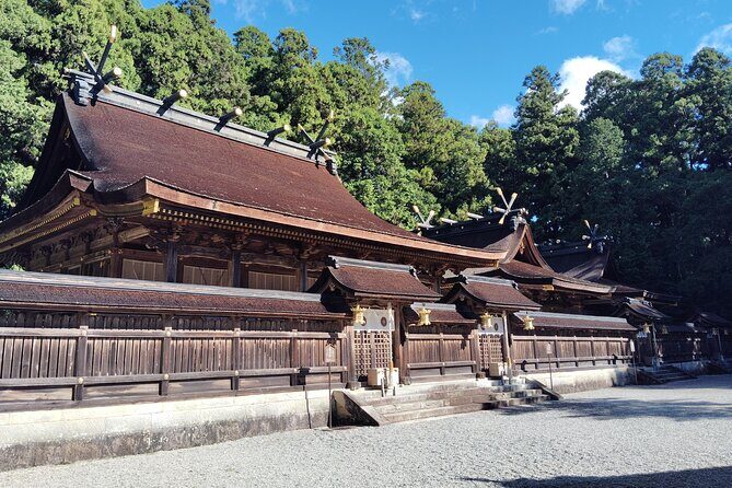 Wakayama: Legends and Purification at Kumano Hongu Shrine - Key Points