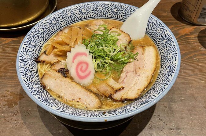 Wakayama: Ramen Lovers Crawl  Two Bowls, One Night - The Value and Practical Aspects