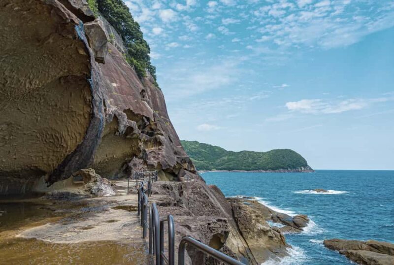 Wakayama: Shirahama & Kumano Kodo 2-Day Small-Group Tour - The Value of the Experience