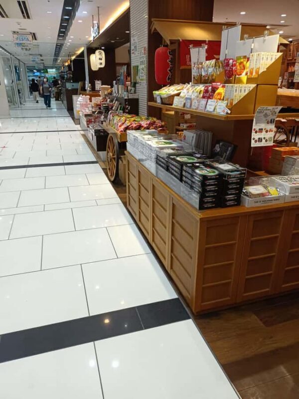 Wakayama: Station Food Hall Support with Local Guide - The Sum Up