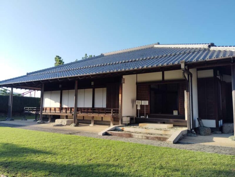 Wakayama: Yosuien  Tokugawa Garden of Edo Elegance - Key Points