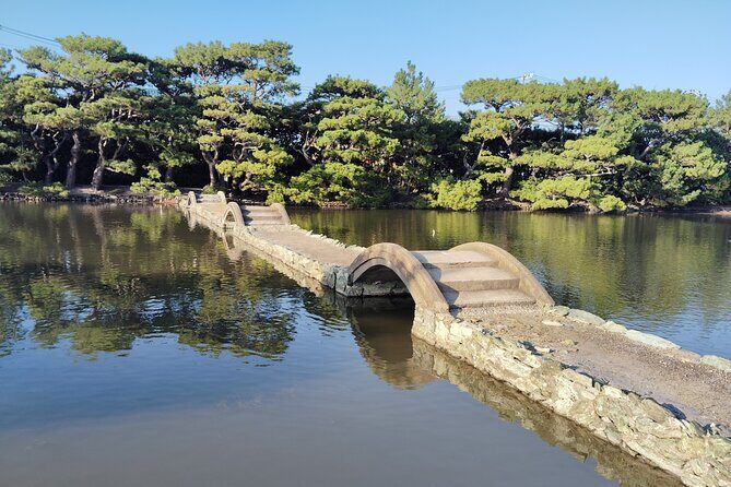 Wakayama: Yosuien Tokugawa Garden of Edo Elegance - Key Points