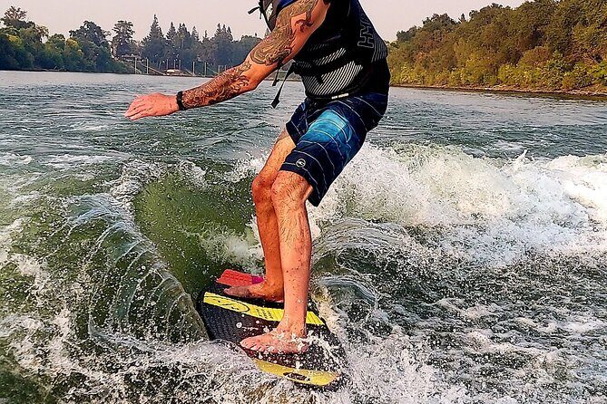 Wakeboard, Wakesurf or Kneeboard Private Half-Day Adventure - Practical Details: The Nitty-Gritty